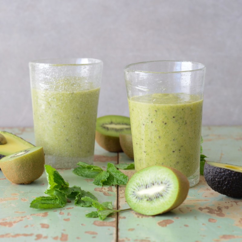 Creamy Minty Mango Kiwi Smoothie - Nadia Lim