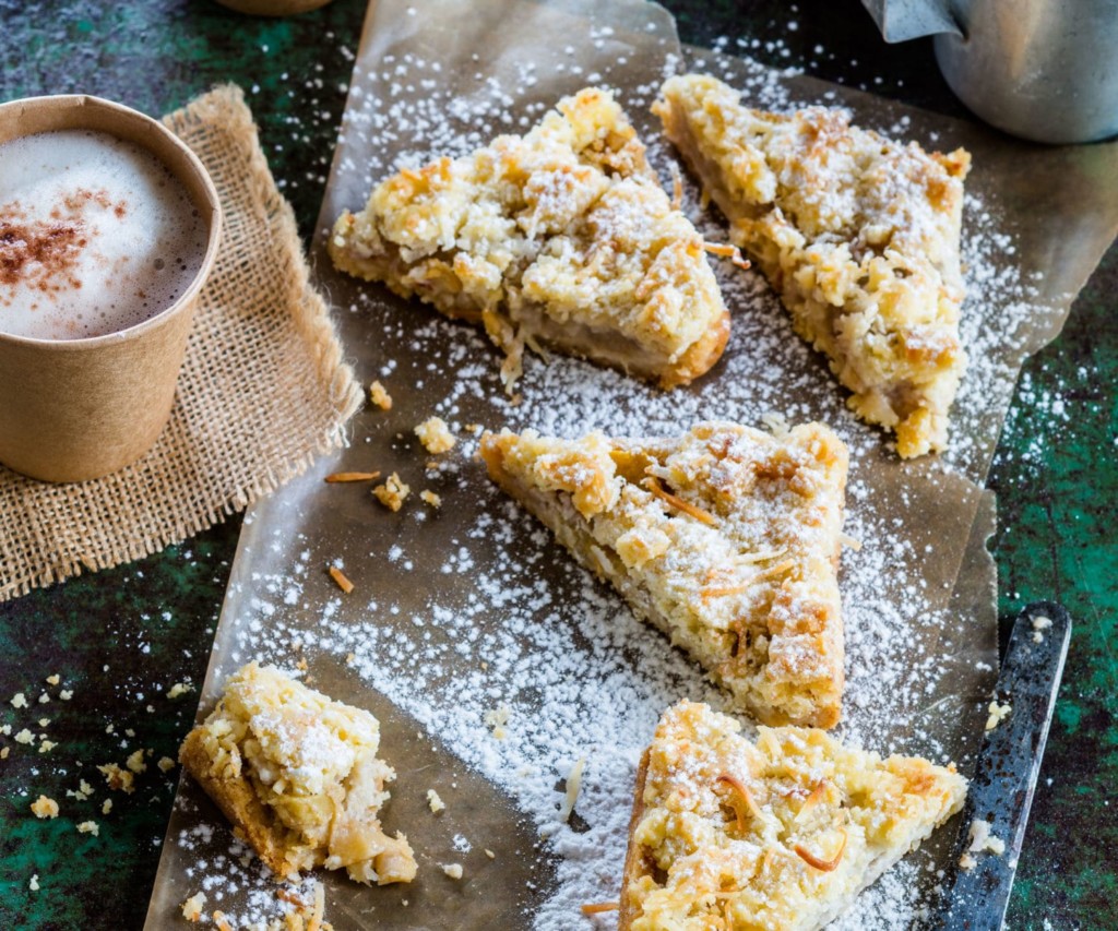 Feijoa crumble slice - Nadia Lim